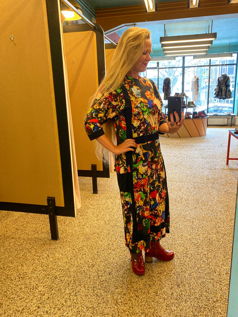 Systir Mama Quilla - Spellbound – Kronkron IS