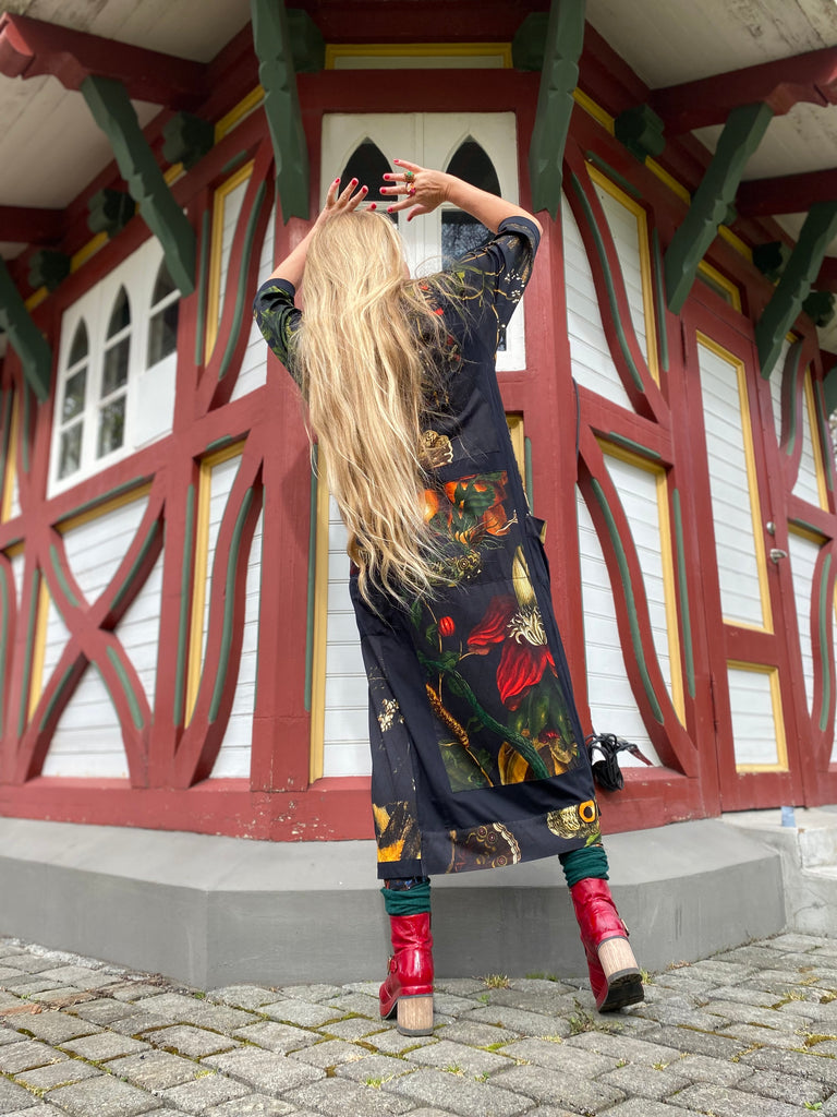 Systir Mama Quilla - Family bug – Kronkron IS